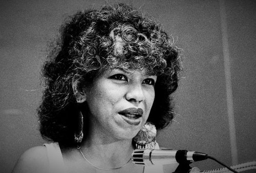 Angela María Dávila (Puerto Rico) - Festival Internacional de Poesía de ...